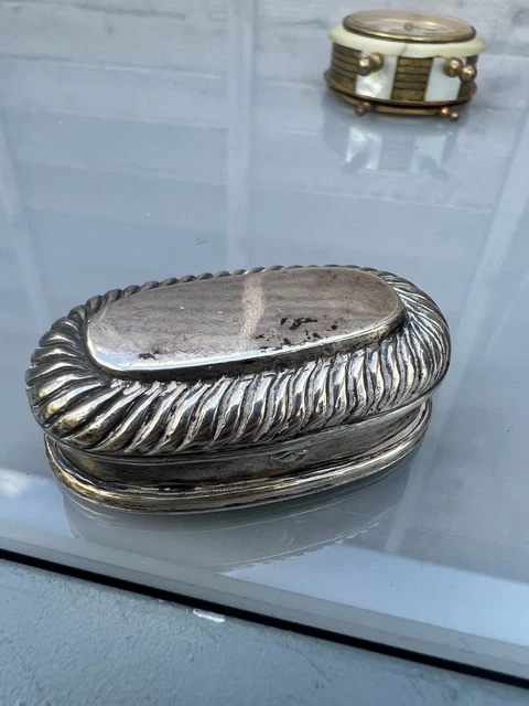 ANTIQUE SILVER OVAL Box - With Arabic ? Script To Base £34.99 - PicClick UK
