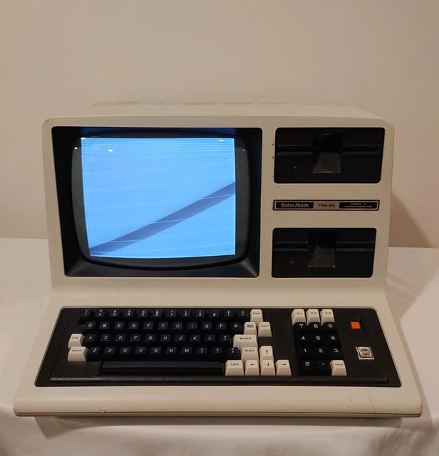 TANDY TRS-80 MODEL 4 Micro Computer Radio Shack $488.00 - PicClick