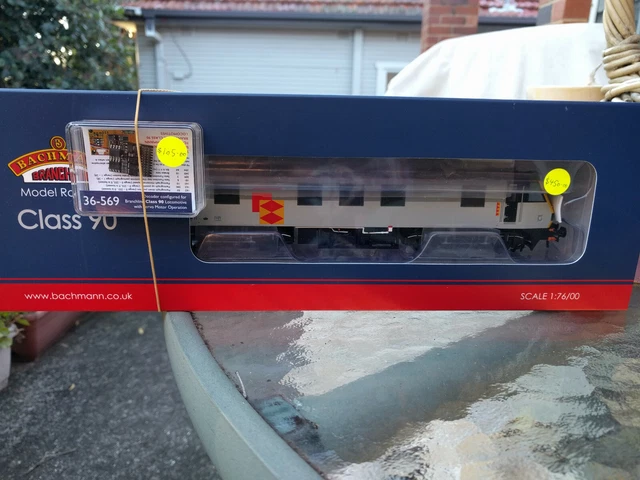 BACHMANN 32-611 CLASS 90 90037 BR Railfreight Distribution loco plus ...