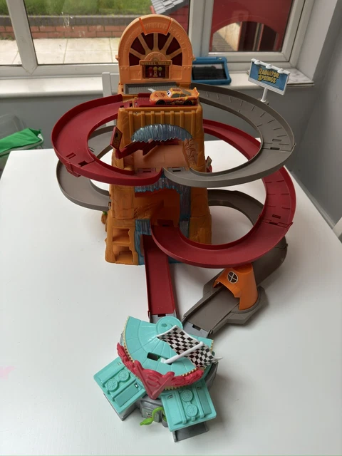 DISNEY PIXAR CARS Radiator Springs Mountain Race Playset Race Track ...