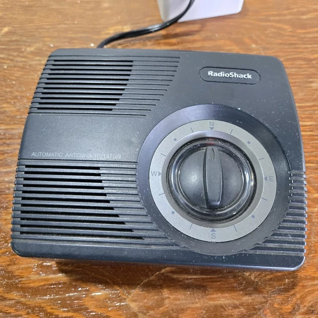 VINTAGE RADIO SHACK 15-1245 Automatic Antenna Rotator 120VAC Powered ...