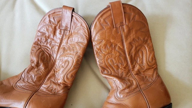VINTAGE MEN MONTANA Cowboy Western Pointed Toe Brown Boots with metal ...