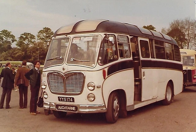 BUS PHOTO: YYS174 Western SMT (E1). 1960 Bedford C5Z1 / Duple C21F £1. ...