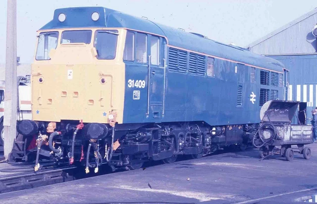 35MM SLIDE BR British Rail Diesel Loco Class 31409 donc works 12 10 86 ...