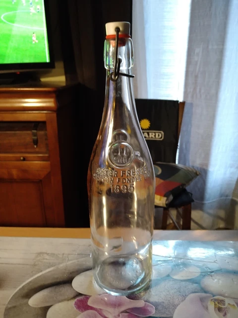ANCIENNE BOUTEILLE EN verre gravée et en relief 100 cl EUR 20,00 - PicClick FR