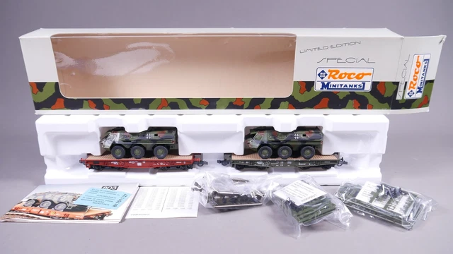 H0 DC ROCO Minitanks 803 Schwerlastwagen mit Fuchs Radpanzern in OVP #RM_0 EUR 59,90 - PicClick DE