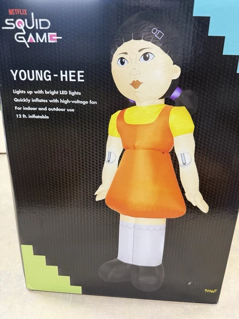 SPIRIT HALLOWEEN 12 Ft Light-Up Young-Hee Inflatable Squid Game Young ...