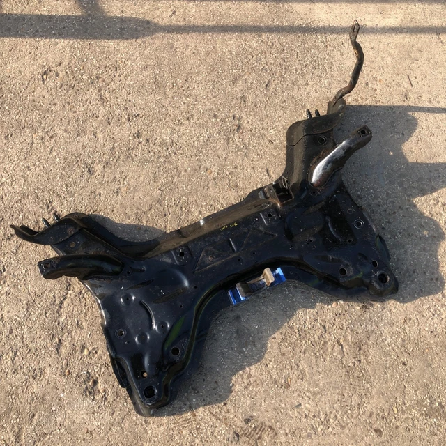 PEUGEOT 308 MK1 1.6 Petrol Engine Front Subframe Axle Carrier Unit 2007 ...