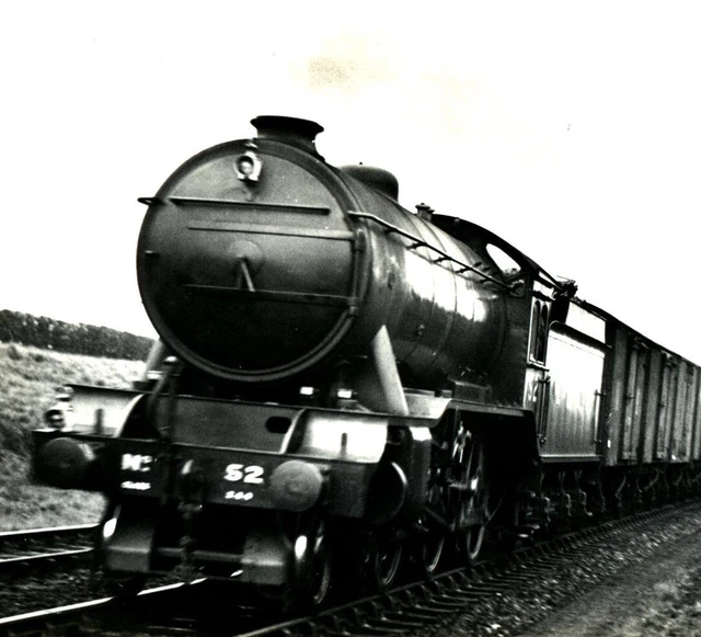 ANTIQUE TRAIN POSTCARD RPPC LNE 52 Steam locomotive & tender Croft Spa ...