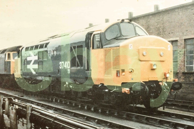 UK DIESEL TRAIN Railway Photograph Of Class 37 Loco 37410. Rm37-1201 £1 ...