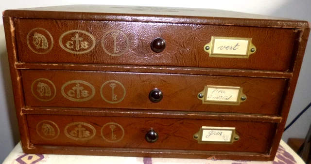 THIRIEZ & CARTIER Bresson. Ancien meuble casier de mercerie 3 tiroirs ...