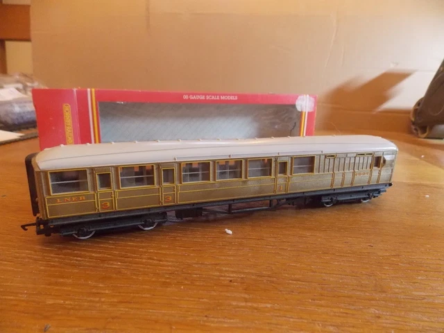 HORNBY LNER TEAK BRAKE 1st/3rd COACH No 4237 TEAK LIVERY. OO Gauge £5. ...