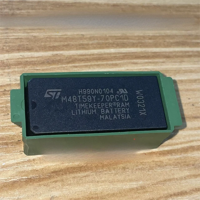 M48T18 100PC1 DIP-28 CMOS Timekeeper Memory 8Kx8 M48T18-100PC1 CMOS 8K ...