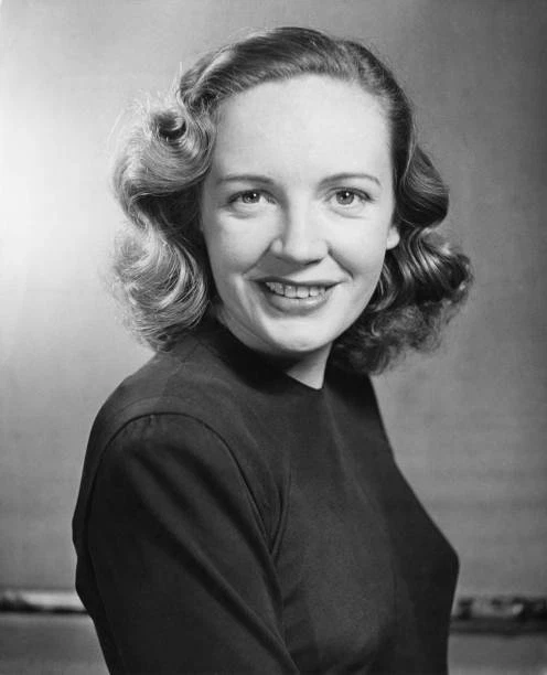 ENGLISH ACTRESS PHYLLIS Calvert circa 1940. OLD PHOTO £5.51 - PicClick UK