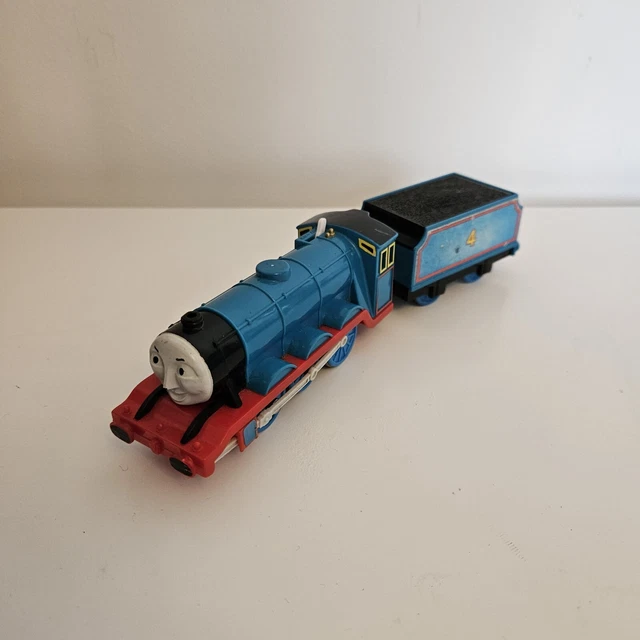 TOMY TRACKMASTER THOMAS the tank engine train gordon and tender £11.99 ...