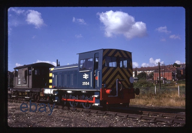 ORIGINAL 35MM SLIDE -Class 05 shunter - 2554 (05001) at Ryde, Isle of ...