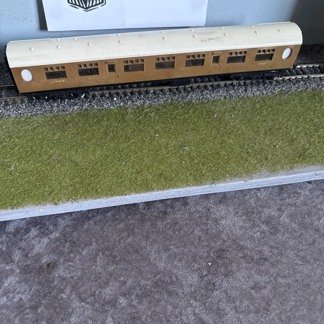 TRIANG TEAK LNER Corridor Coach 1010 OO Gauge £4.88 - PicClick UK