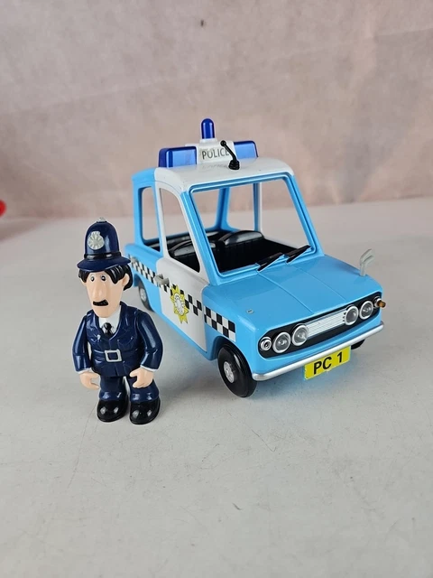 POSTMAN PAT TOYS, Pc Selby, Figure, Pc 1 Police Car, Push A Long Toy ...