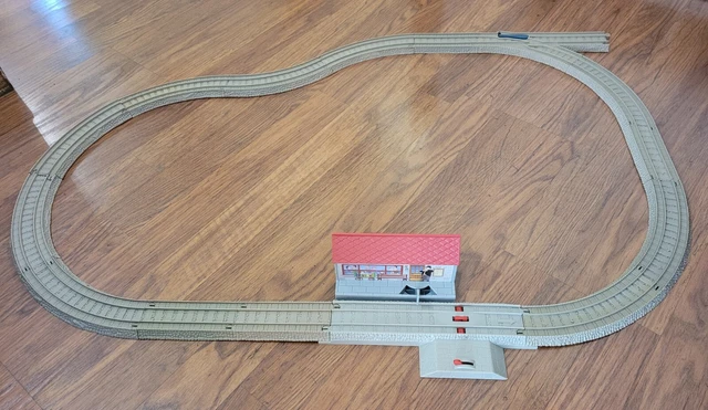 THOMAS & FRIENDS Trackmaster Sodor Sounds Track Pack Train Station 16 ...