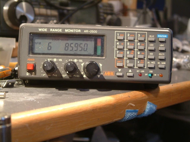 AOR AR 2500 Récepteur large bande (AM/FM/BLU - HF VHF UHF) EUR 150,00 - PicClick FR