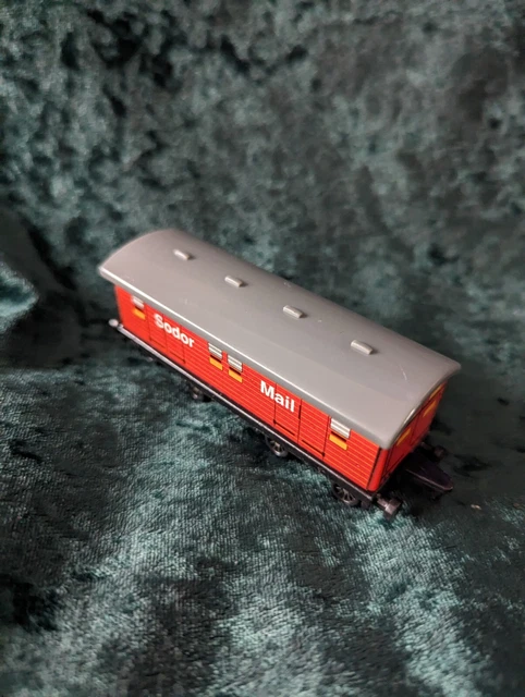 ERTL 1995 THOMAS The Tank Engine & Friends Sodor Mail Train Car £8.00 ...