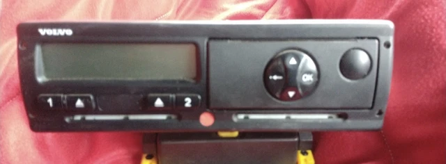 VOLVO DIGITAL TACHOGRAPH Tacho Meter Head Unit Continental automotive £ ...