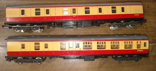 LIMA COACHES OO Gauge Unboxed Red/Cream x 2 see pics £11.84 - PicClick UK