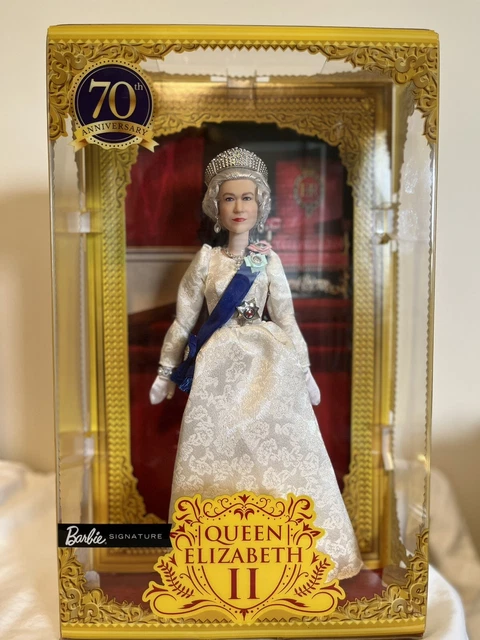 AUTHENTIC BARBIE SIGNATURE Queen Elizabeth II Platinum Jubilee Doll ...