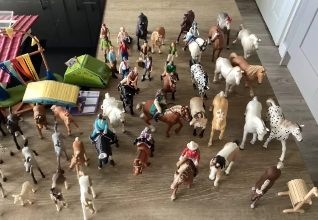 SCHLEICH HORSE CLUB bundle, huge selection, stable, horses, current ... SCHLEICH HORSE CLUB bundle, huge selection, stable, horses, current ...