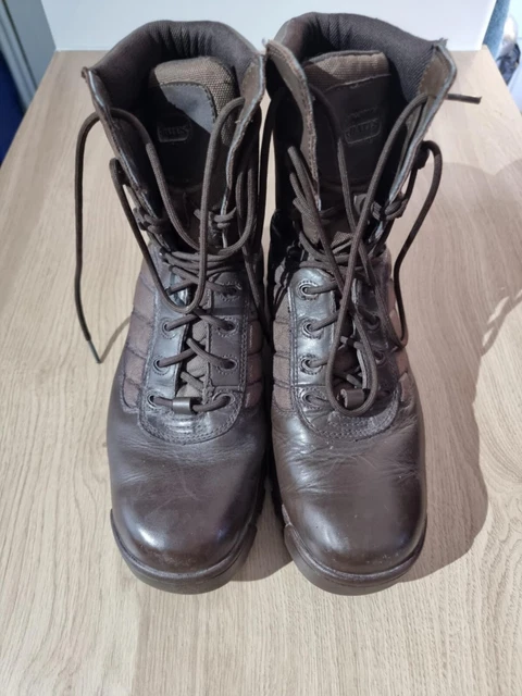 BRITISH ARMY RAF Military Issue Bates Lightweight Patrol Combat Boots ...