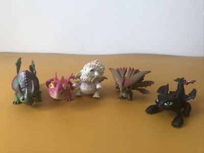 HOW TO TRAIN Your Dragon 2013 DWA LLC Dragon Figure Toys Including ...