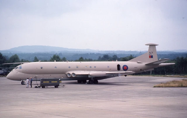 AIRCRAFT COLOUR SLIDE N1678 RAF NIMROD IN HEMP reg XV237 £6.75 ...