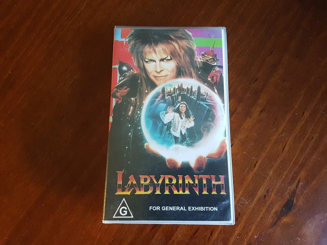 LABYRINTH VHS DAVID Bowie Jennifer Connelly Goblin Magic Maze Castle ...