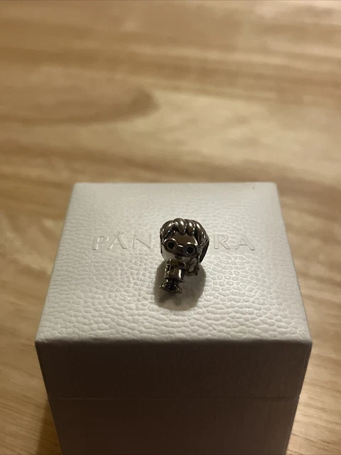 GENUINE AUTHENTIC PANDORA x Harry Potter Harry Potter Charm 798626C01 £ ...