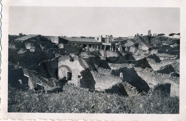FOTO WK2 ITALIEN Pompeji Besuch Soldat LW X98 EUR 34,90 - PicClick DE
