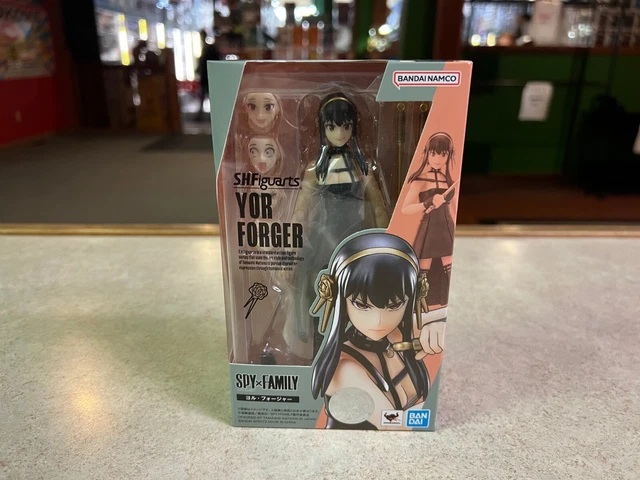 SH FIGUARTS SPY x Family YOR FORGER Action Figure Bandai Yor Anya Japan ...