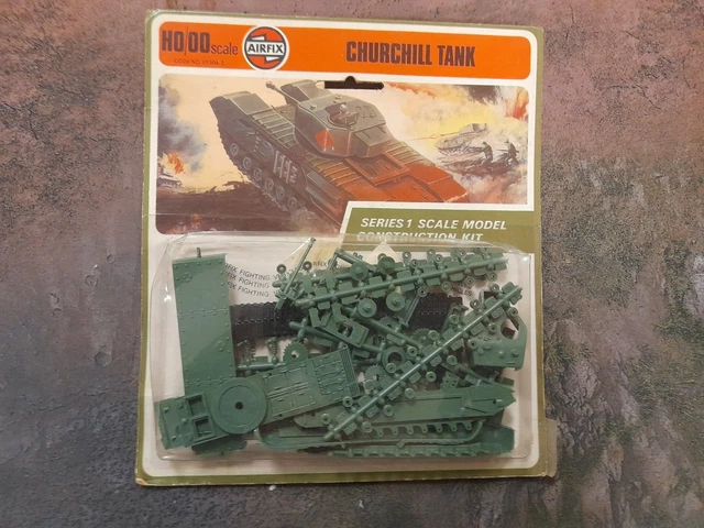 AIRFIX CHURCHILL TANK Ho/00 Scale Series 1 On Board Hanger Vintage Kit ...