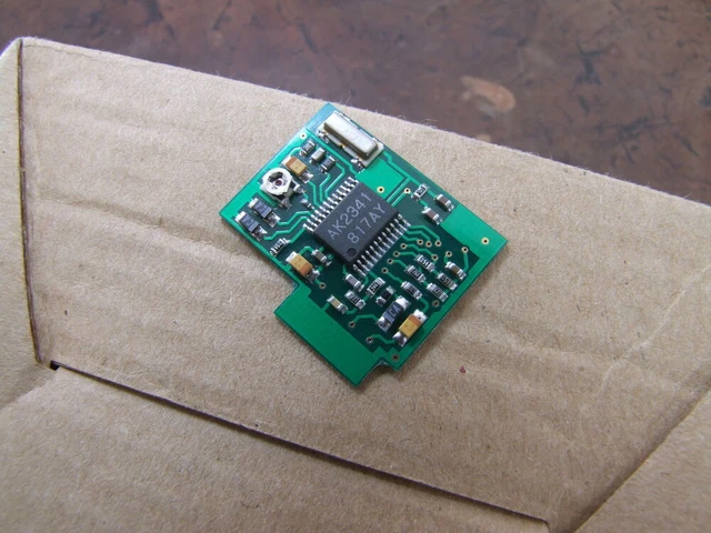 UT-85 CTCSS BOARD Decoder For ICOM IC-2000 IC-281／481 EUR 41,14 ...