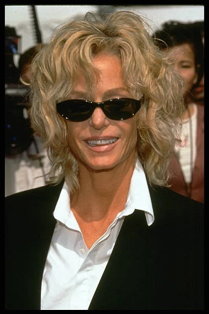 FARRAH FAWCETT ARRIVES 1990s Historic Old Photo $9.00 - PicClick AU