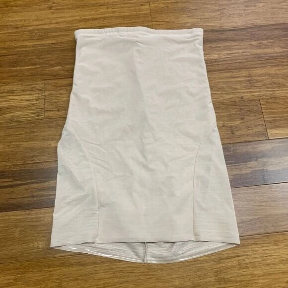 MIRACLESUIT WOMENS LARGE Half Slip Beige Sexy Sheer Extra Firm Control ...