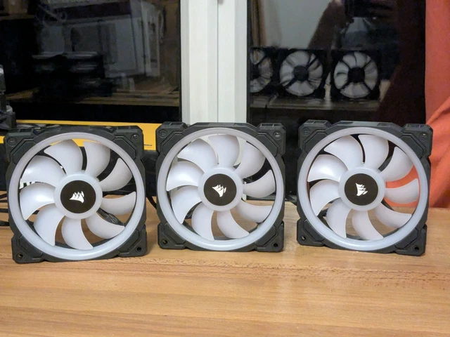 CORSAIR LL120 120MM RGB Dual Light Loop Case Fans, Black, 3-Pack £31.90 ...