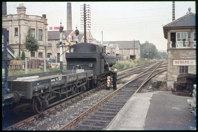 ORIGINAL RAILWAY COLOUR Slide Heathfield Station & Signal Box Token ...