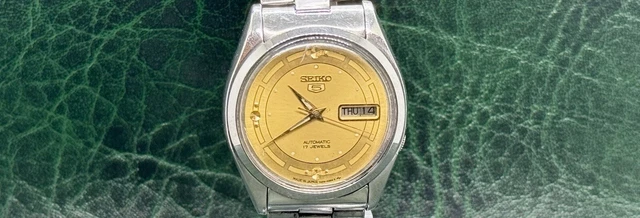 VINTAGE SEIKO 5 Automatic 7009-821J 17 Jewels Day/Date Men’s Wristwatch £42.28 - PicClick UK