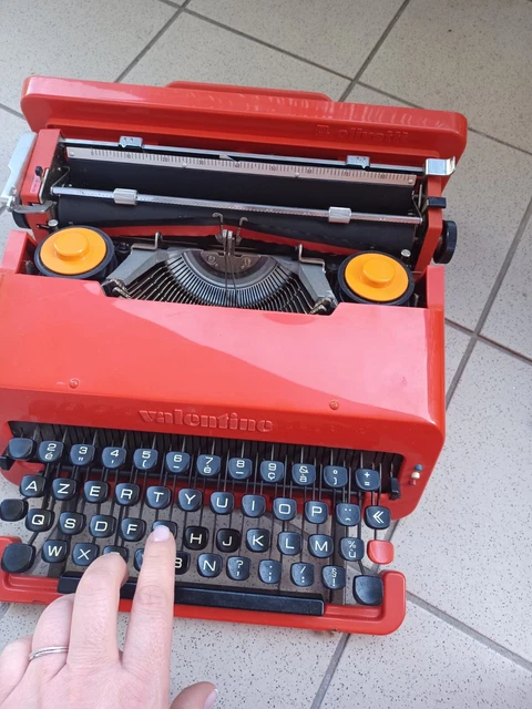 MACHINE À ÉCRIRE ancienne vintage / Rouge VALENTINE EUR 150,00 - PicClick FR