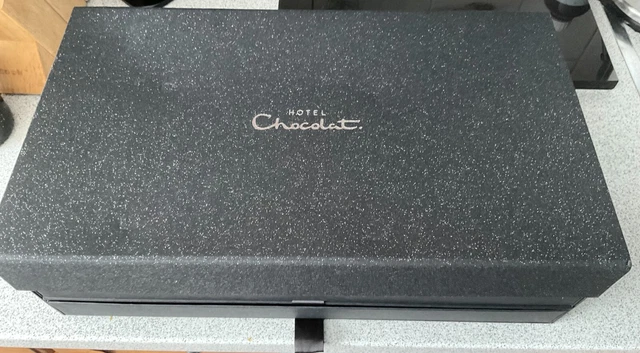 HOTEL CHOCOLAT THE Signature Empty Box. £42.31 - PicClick UK