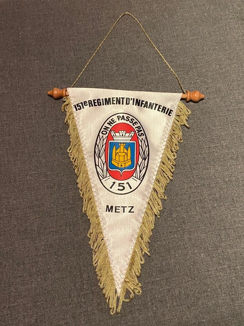 FANION MILITAIRE : 151e Régiment d'Infanterie - 27cm EUR 6,00 - PicClick FR