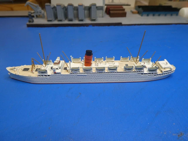 PASSAGIERSCHIFF LANCASTRIA (GB) in 1:1250 Hersteller Albatros Nr. AL ...