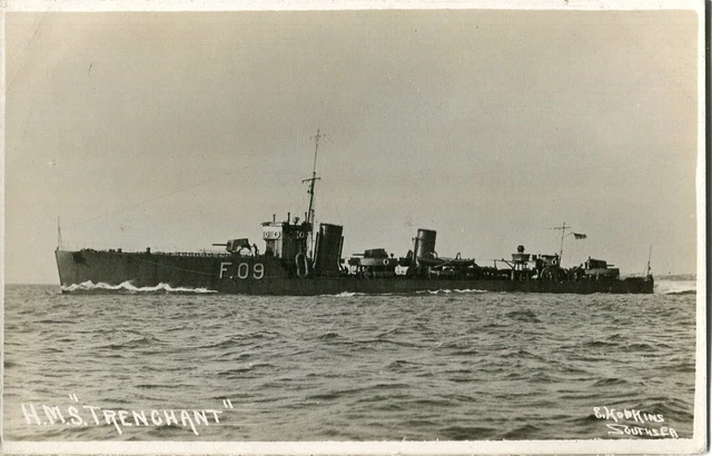 HMS TRENCHANT 1916 Royal Navy WWI destroyer Admiralty Modified R-class ...