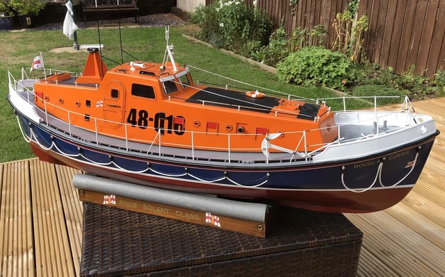 AEROKITS RNLI SOLENT Class Lifeboat RC With Sound System RTR motors ...