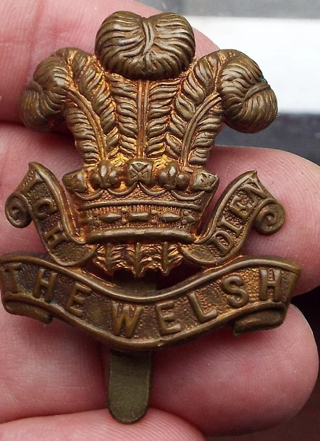 'THE WELSH' REGIMENT Cap Badge £9.70 - PicClick UK